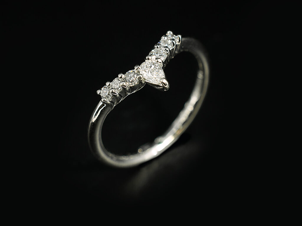 Bespoke Ladies Wedding Rings - Unique Designs for Inspiration