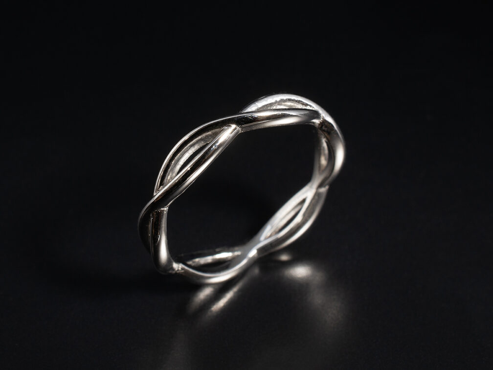 Bespoke Ladies Wedding Rings - Unique Designs for Inspiration